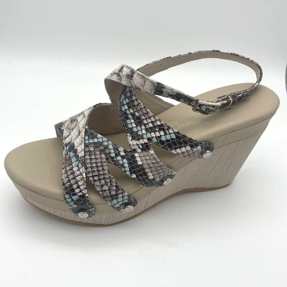Cat Perkins | Shoes | Cat Perkins Rita Snakeskin Pattern Platform Wedge ...